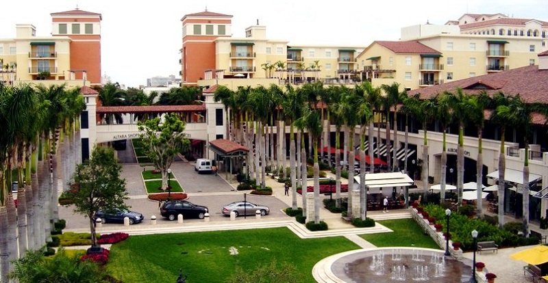 Louis Vuitton Merrick Park | semashow.com